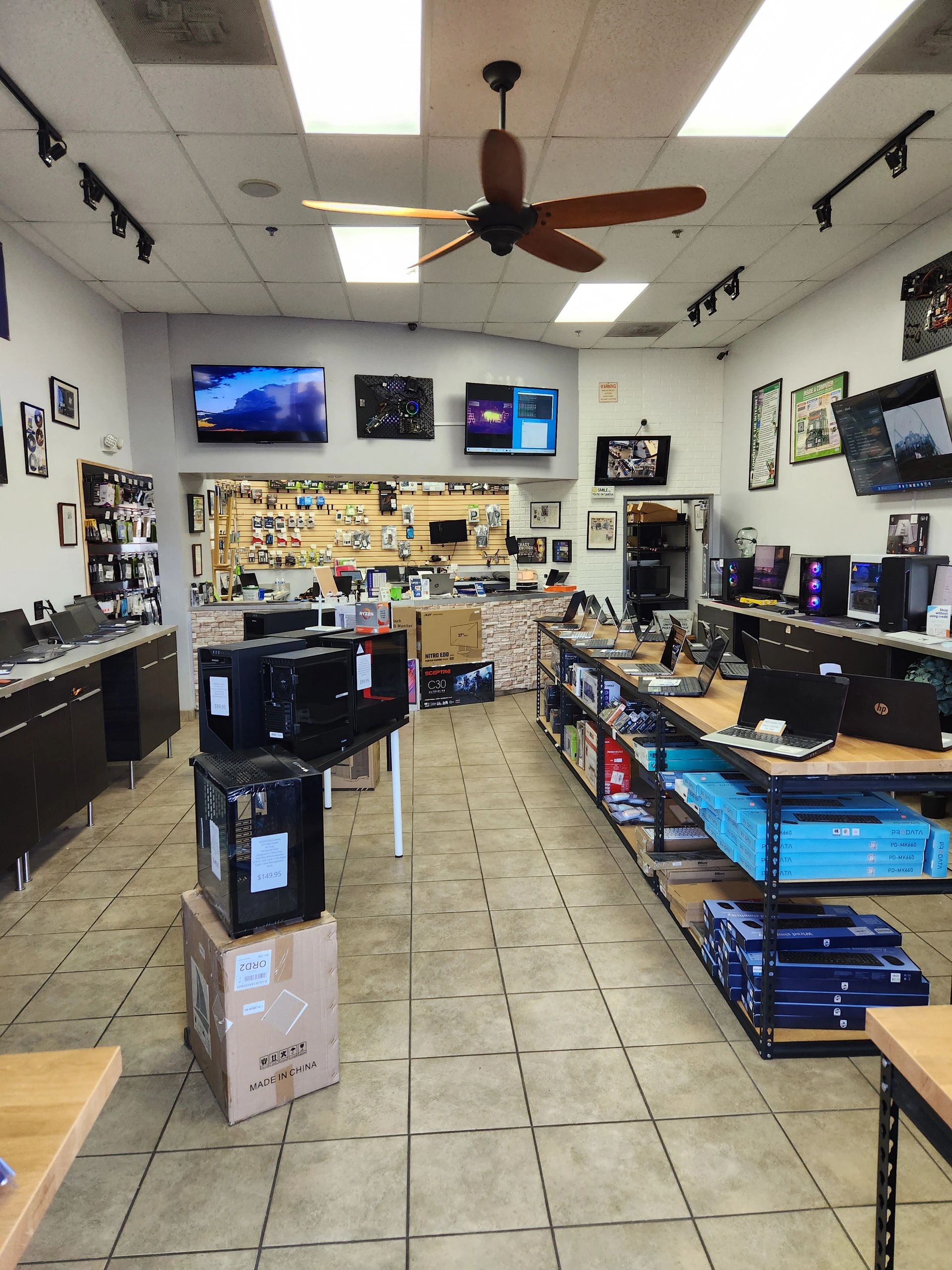 Computer Repair Store