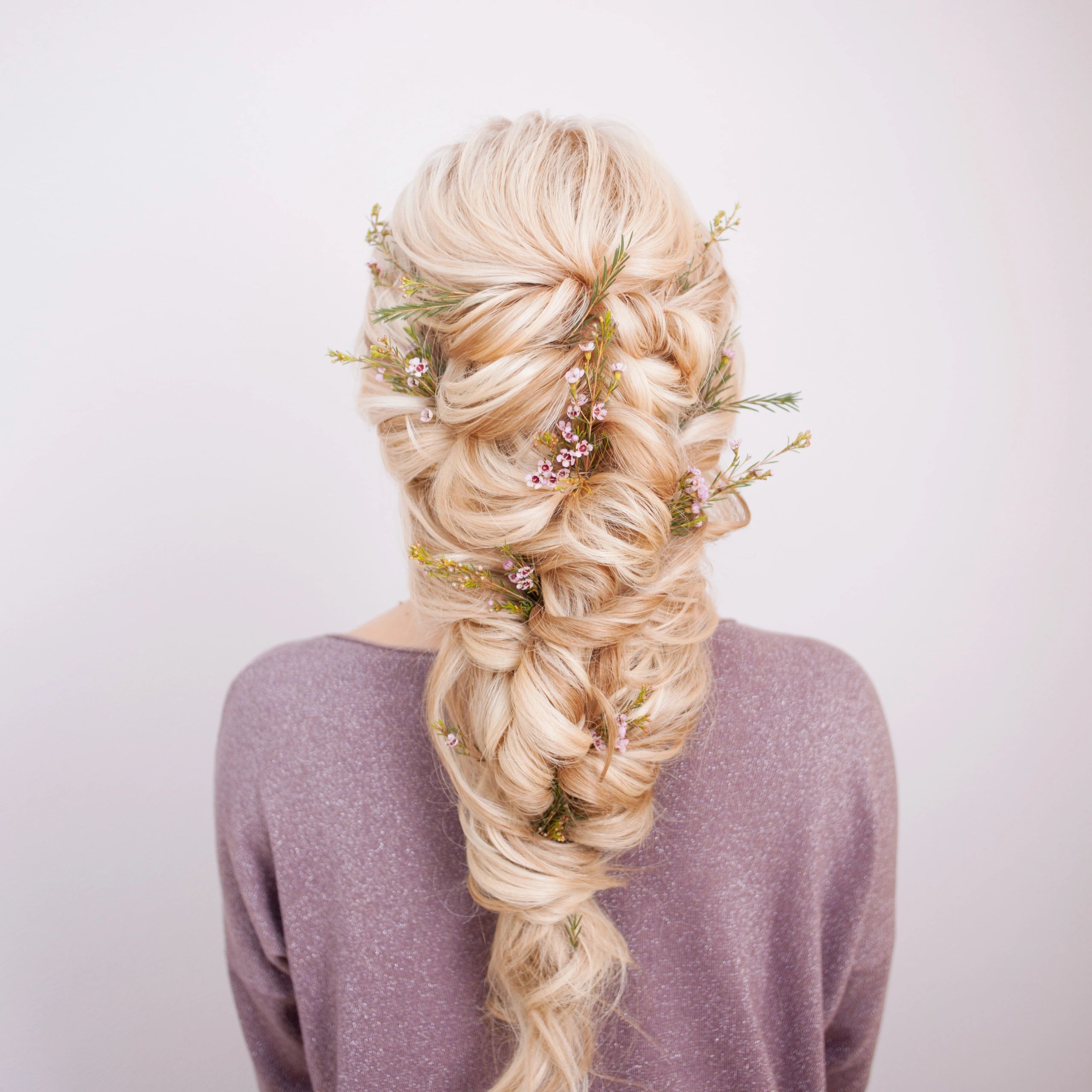 THEHAMPTONHAIRCOMPANY.COM