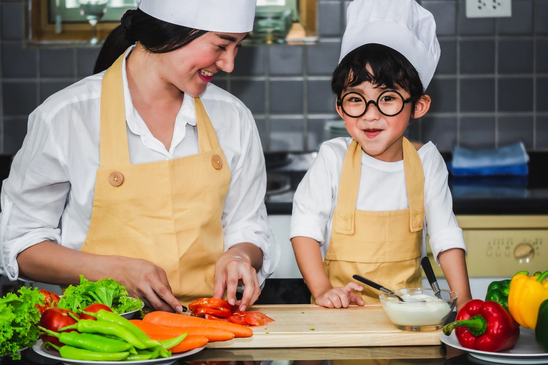 Stacy's Mealtime Magic - Family-Friendly Kitchen Tips, Hacks, and Creative Ideas to Simplify ...