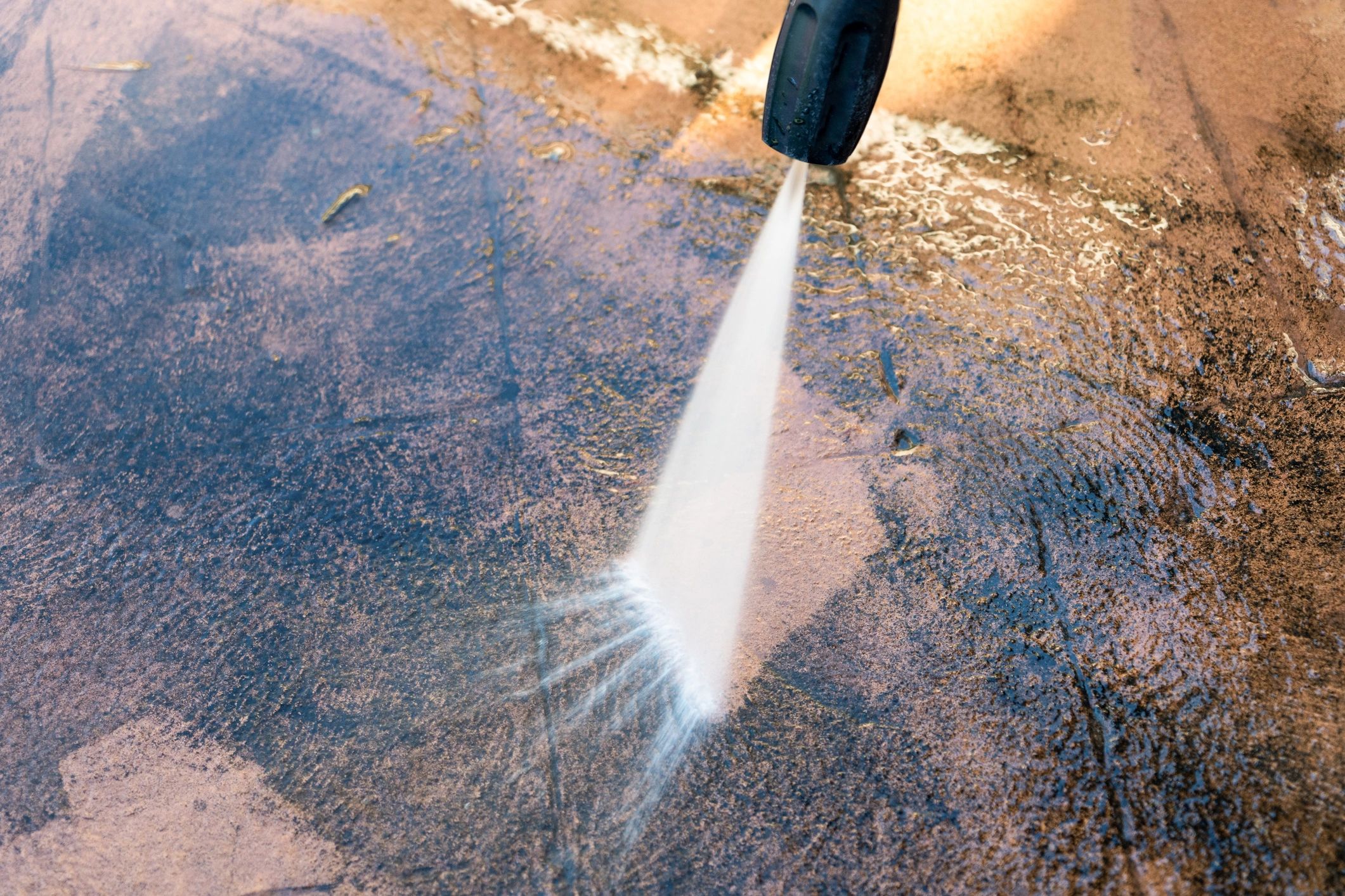Professional Power Washing for Your Home - Elwell & Sons