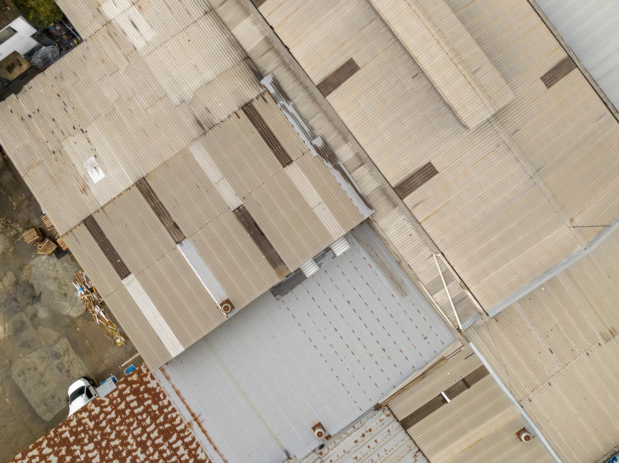 Falcon Roofing World Wide