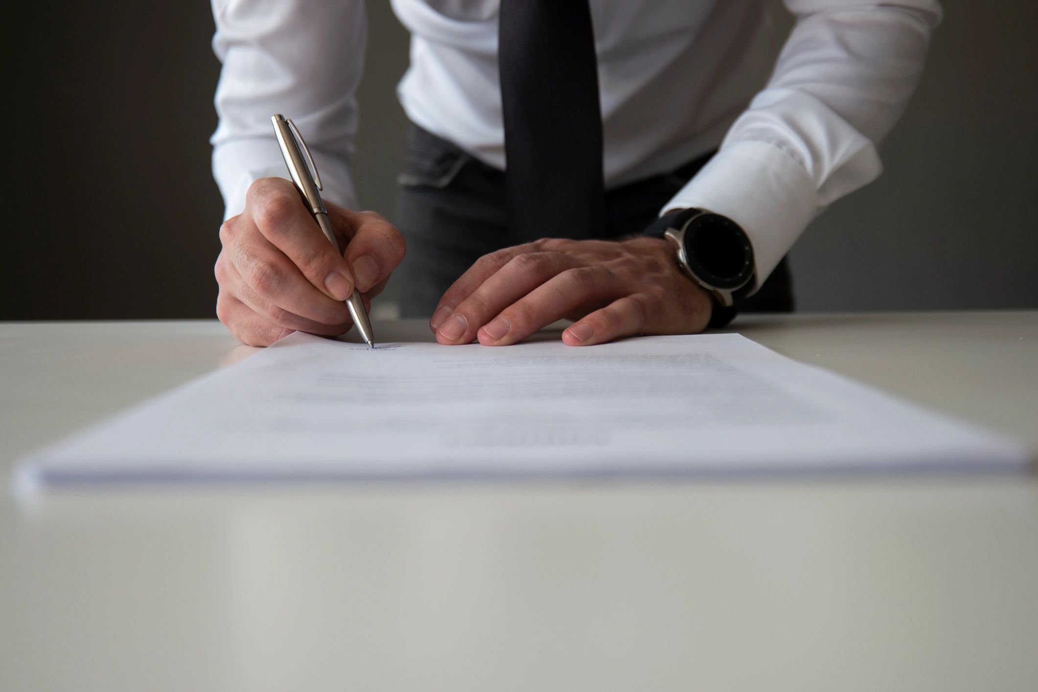 Expert Guide: Choosing a Reliable Notary Service
