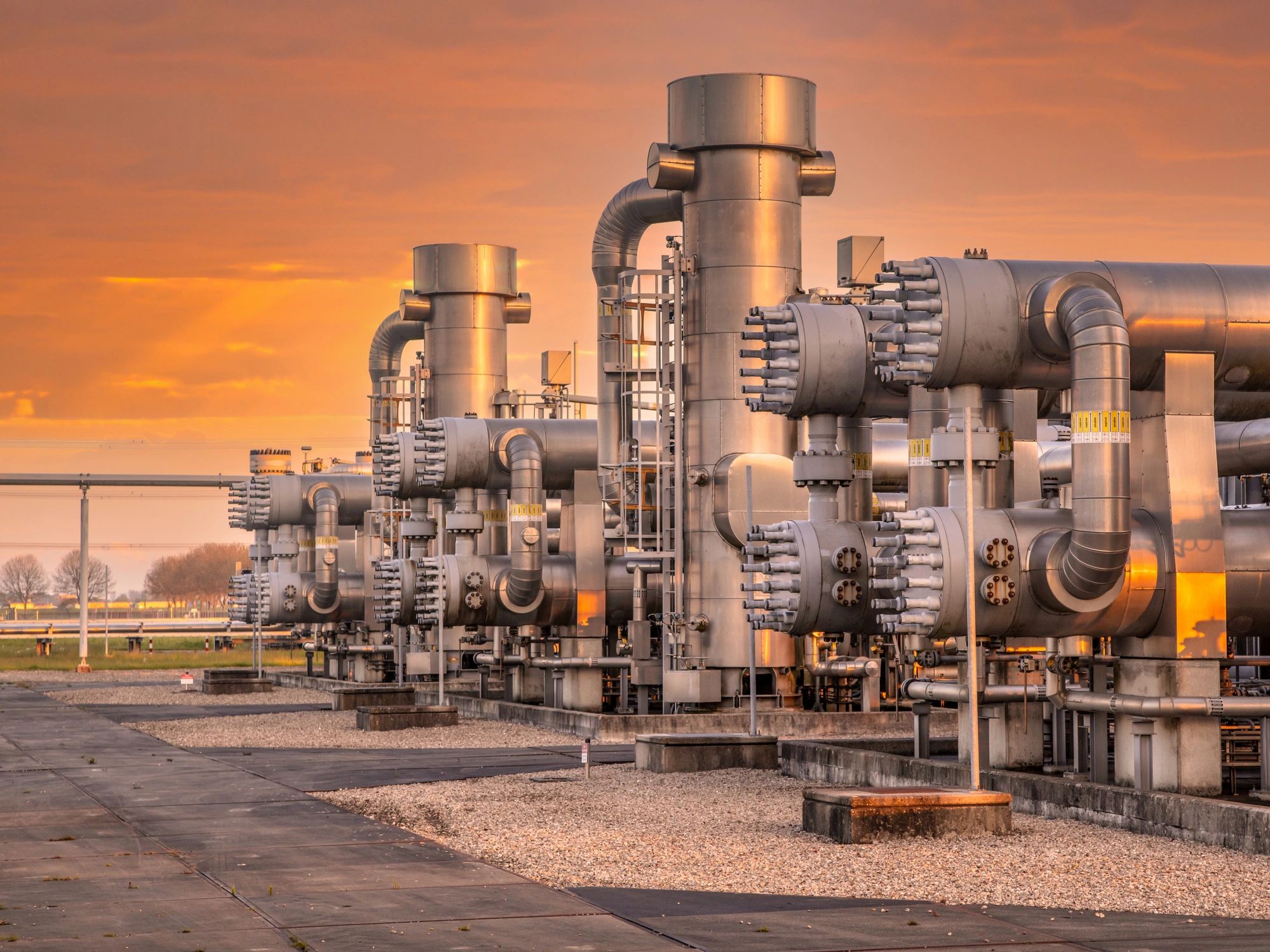 Expert Oil & Energy Services | Mangol