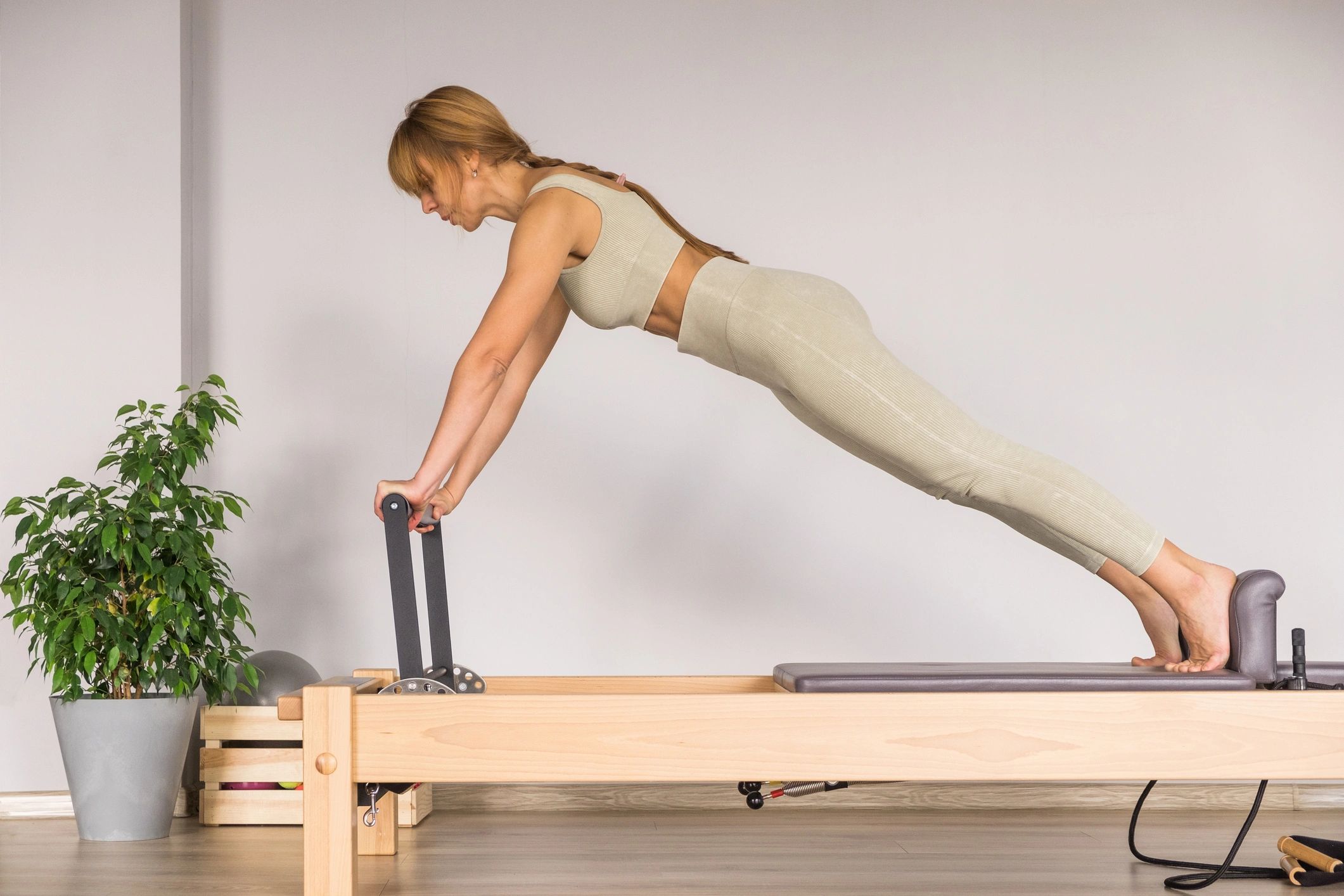 Reformer Pilates Classes at Reform & Flow Pilates