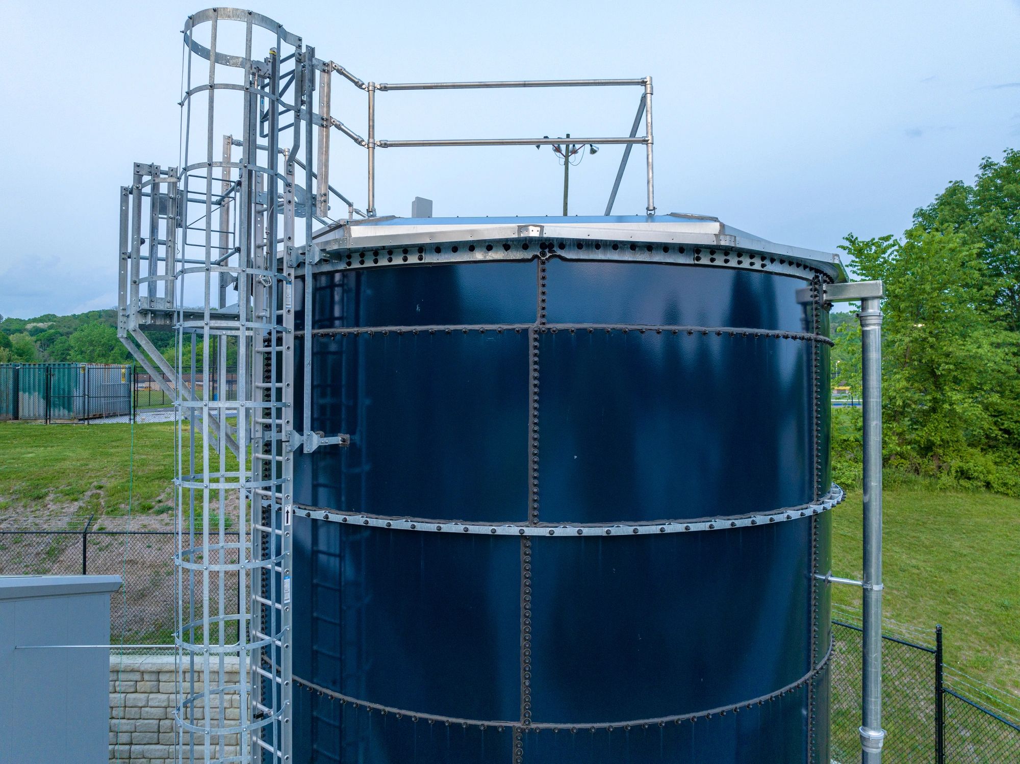 TRINOVA - Industrial Storage Tanks & Solutions