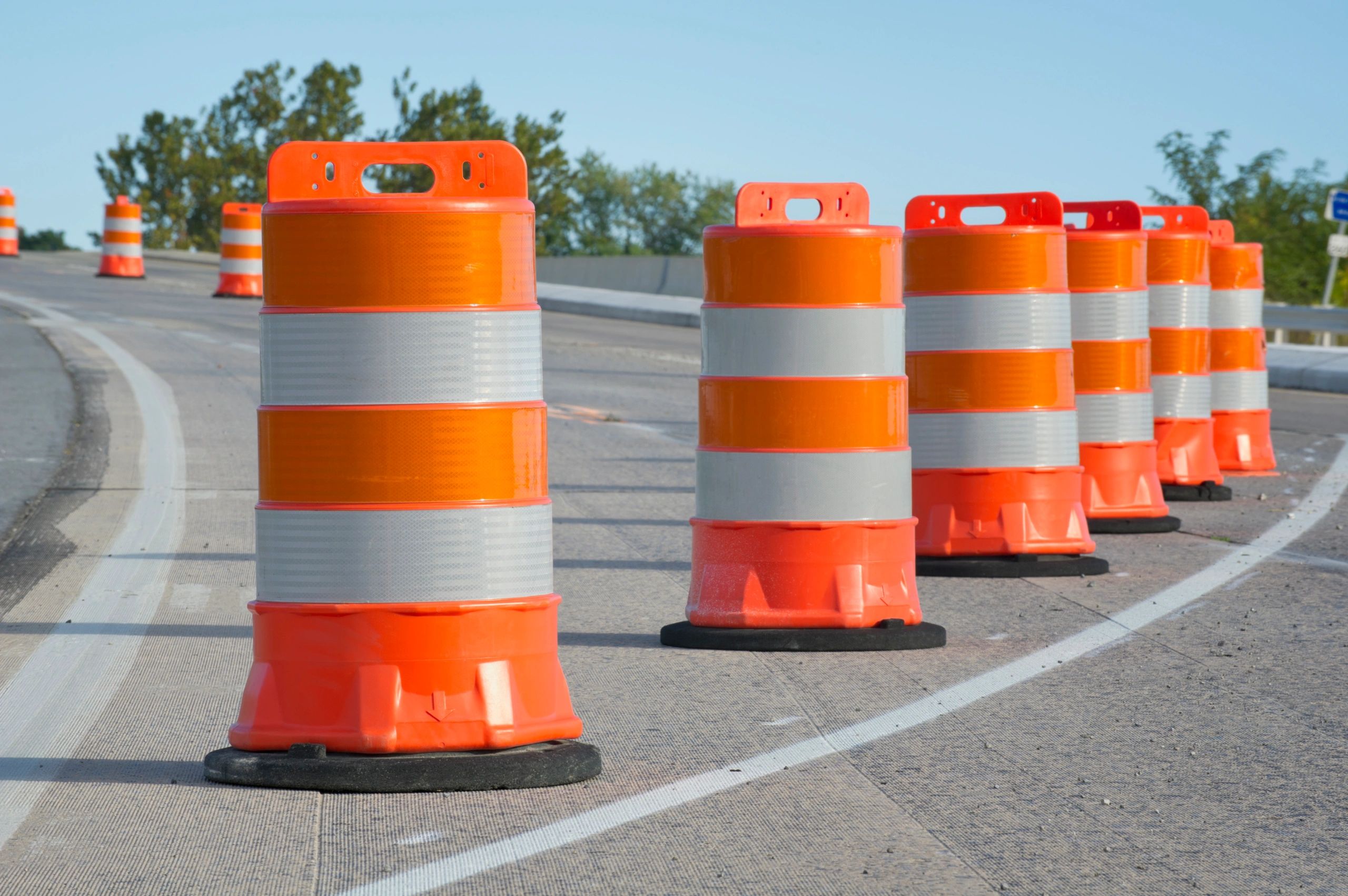 Expert Traffic Management Solutions for Project Compliance