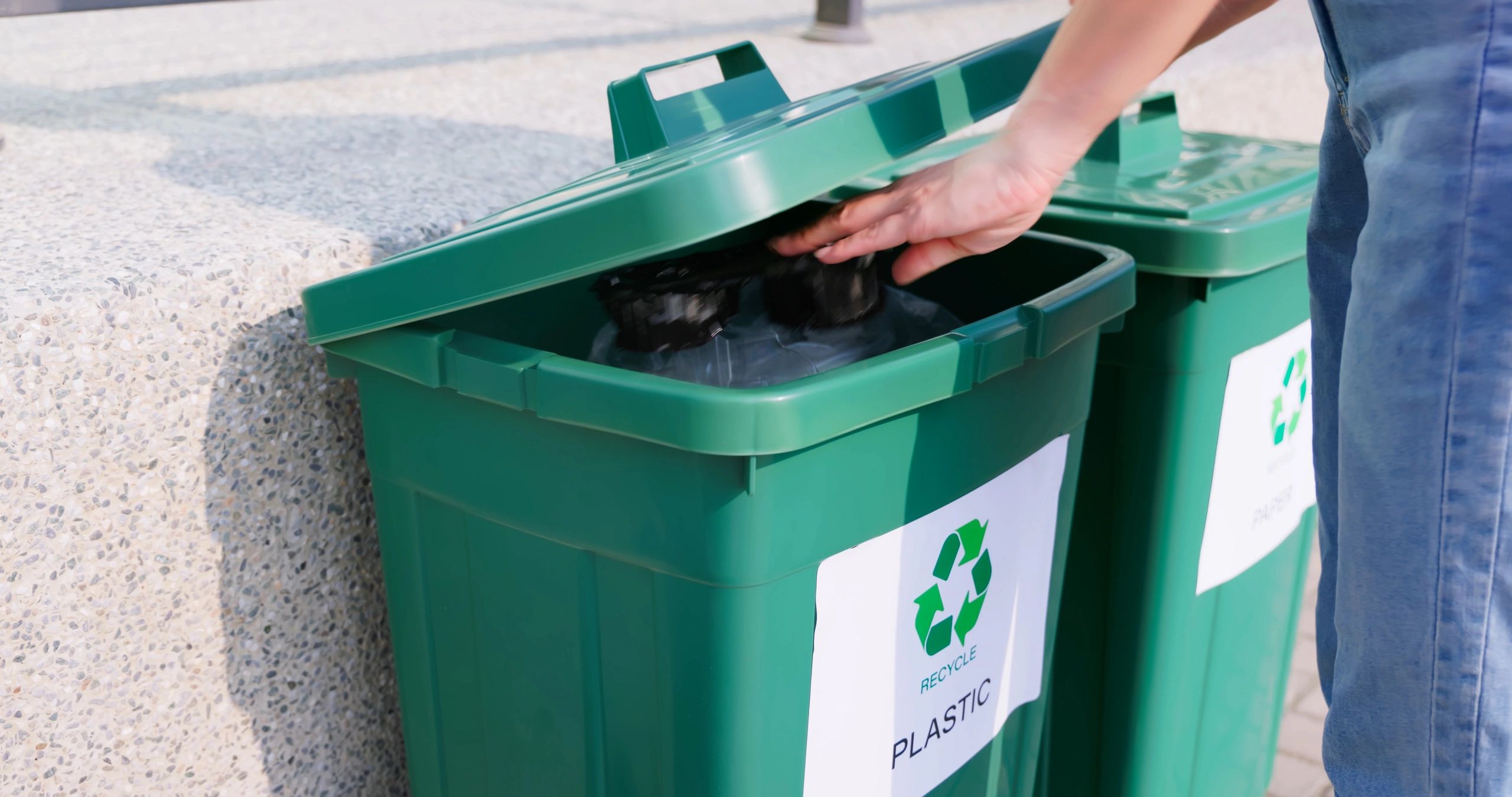 About | First Coast Bin Wash
