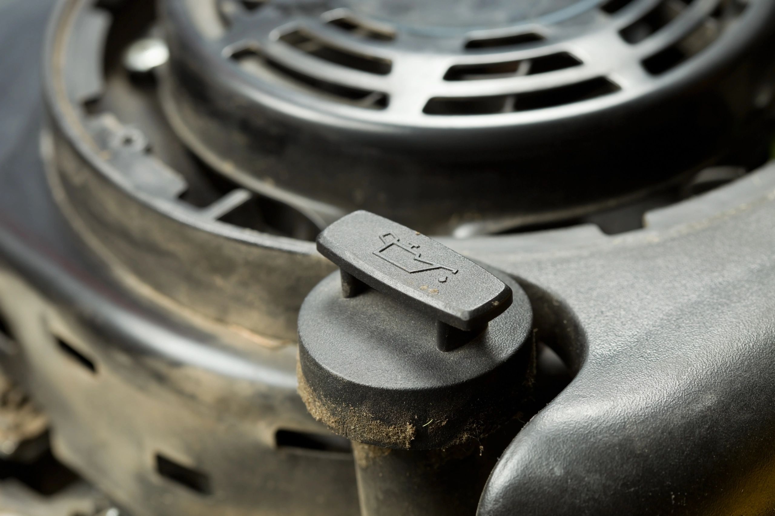 Expert Small Engine Repair Service | Papa’s Small Engine