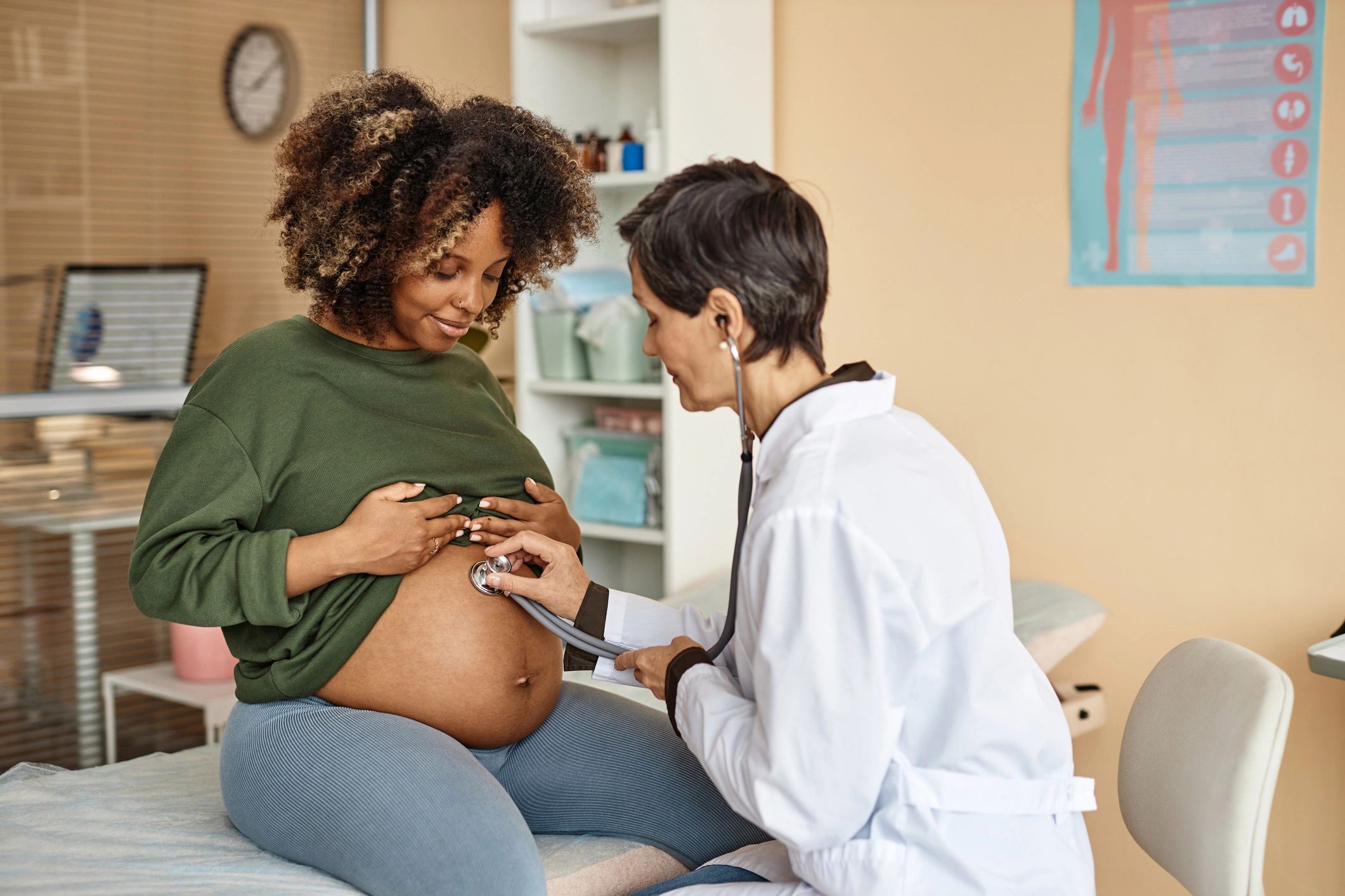 Maternity Diary: Your Guide to Parenthood Journey