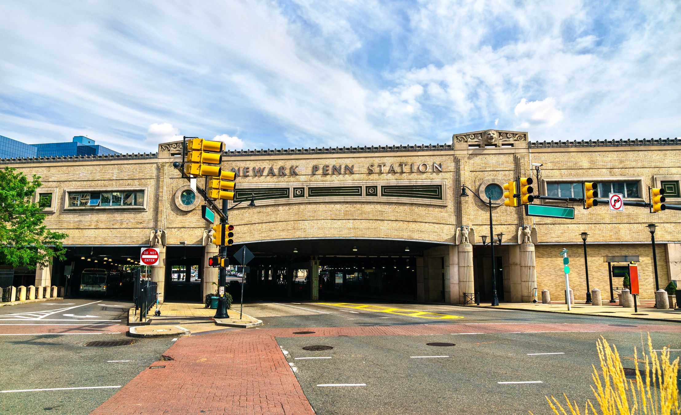 Taxi in New Brunswick NJ call 973-539-2500
