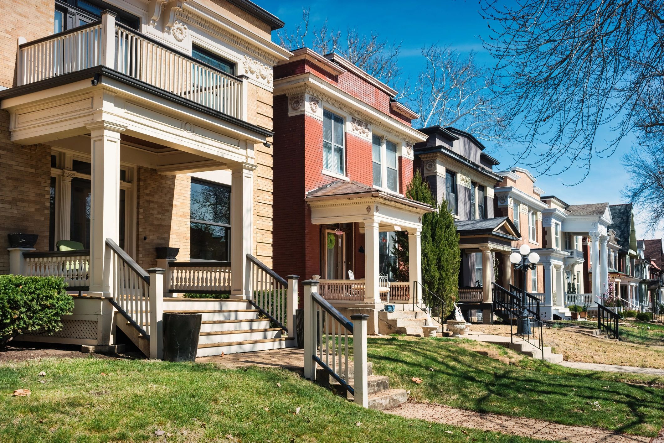 Expert Real Estate Services for Buyers & Sellers