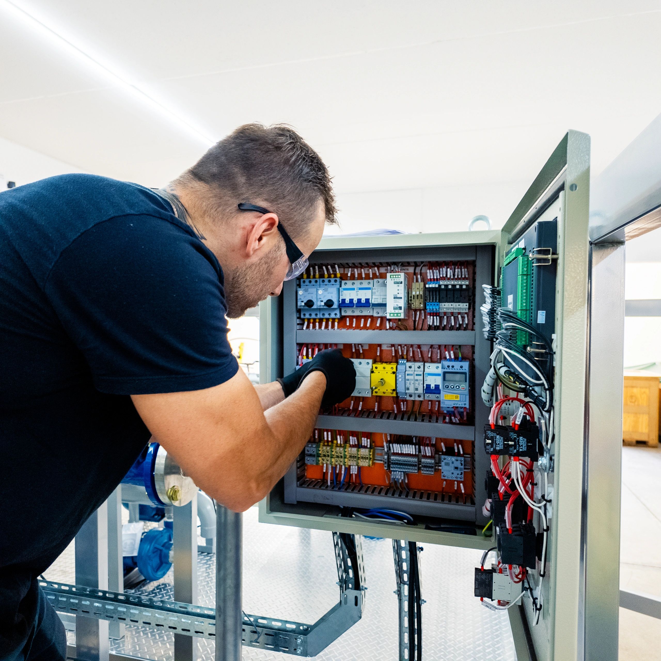 Expert Industrial Electronics Repair Services in India