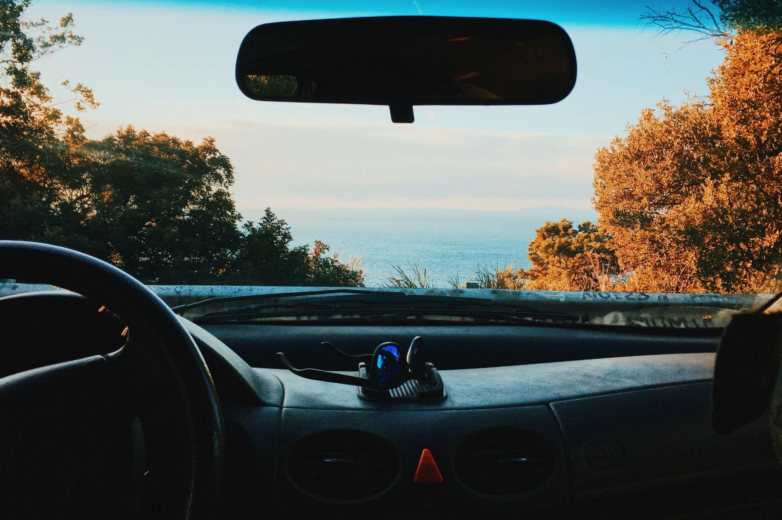 Satellite Automotive Glass
