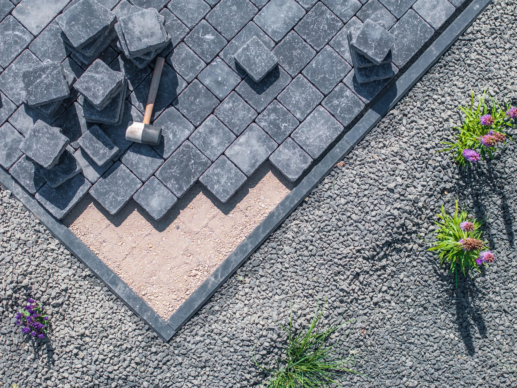 J&M BUILDERS LLC