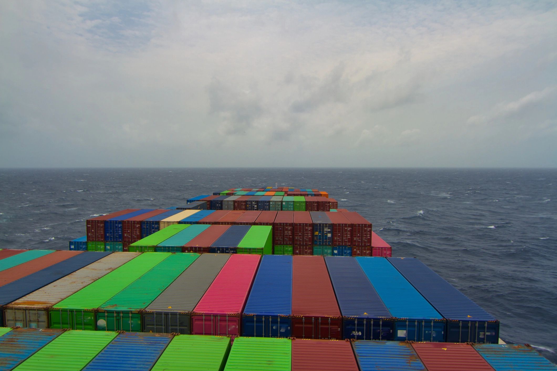 UNIVERSAL INSIGHT LOGISTICS