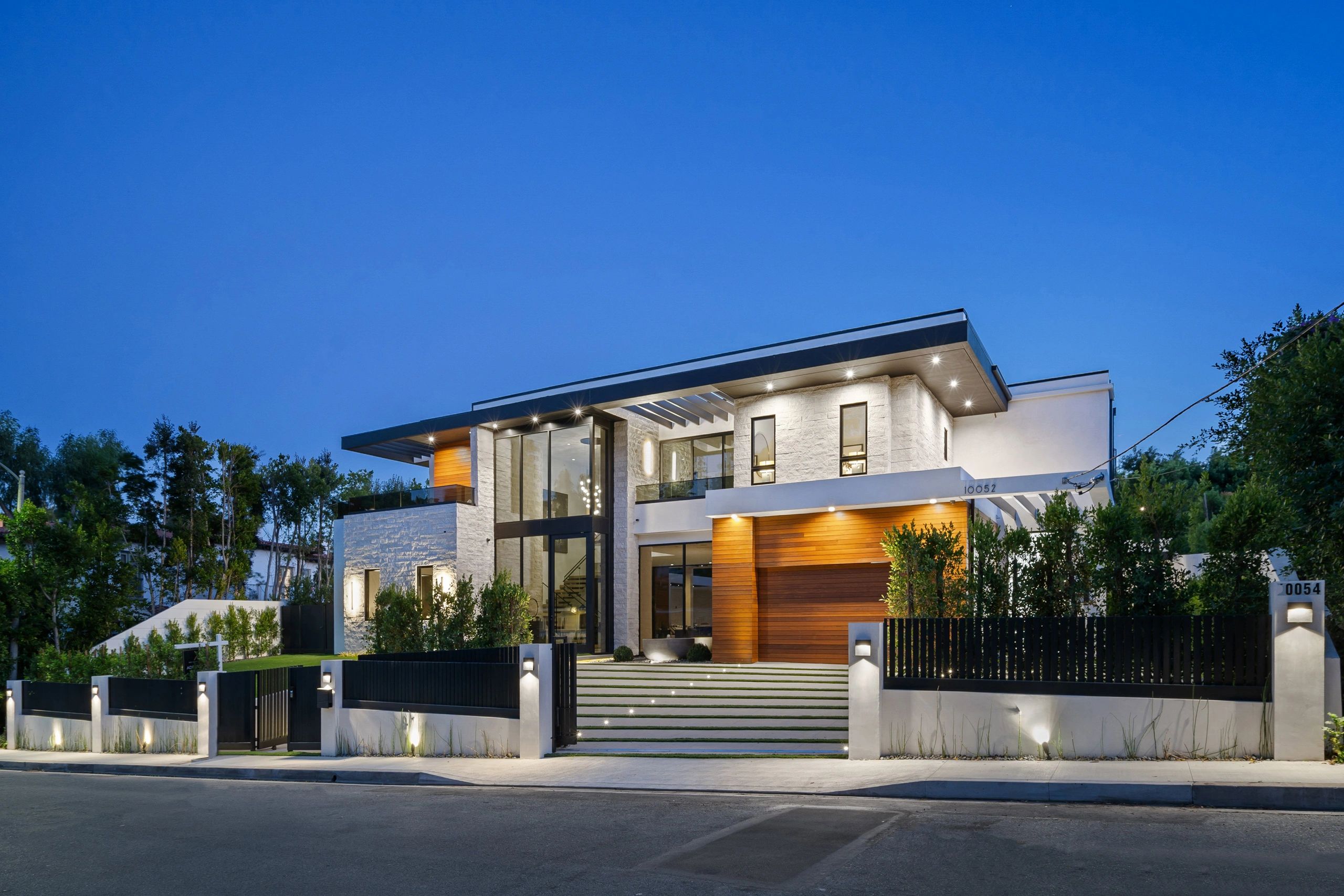 Premiere Custom Homes