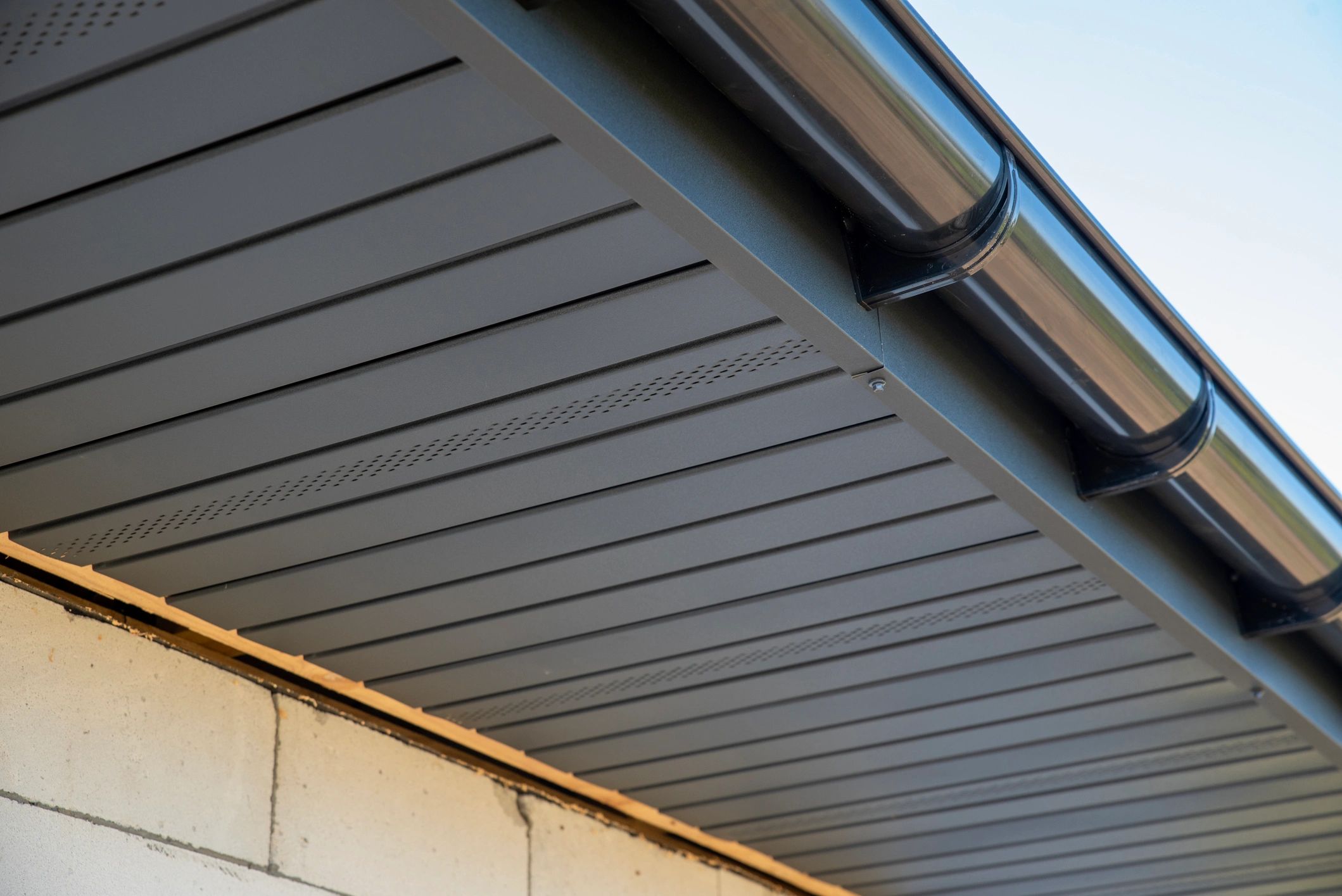 Pahoa Seamless Rain Gutters