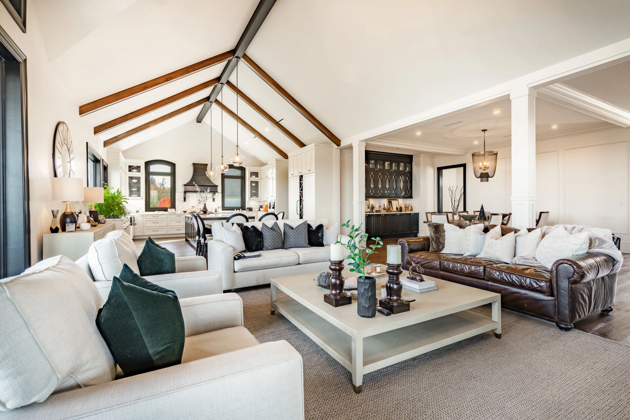 HOME [luxpartnersmn.com]