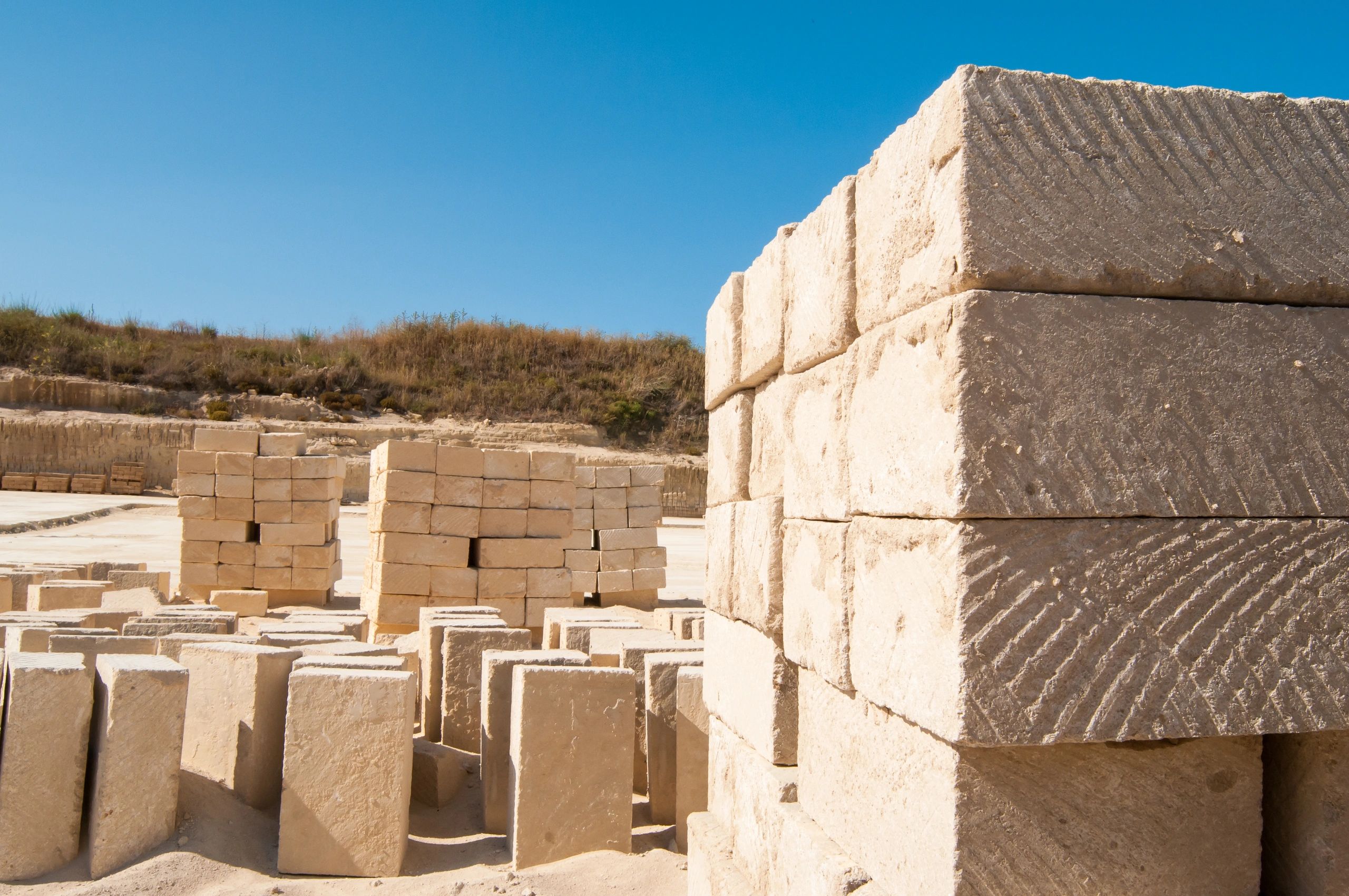 Premium Large Limestone Blocks for Your Projects