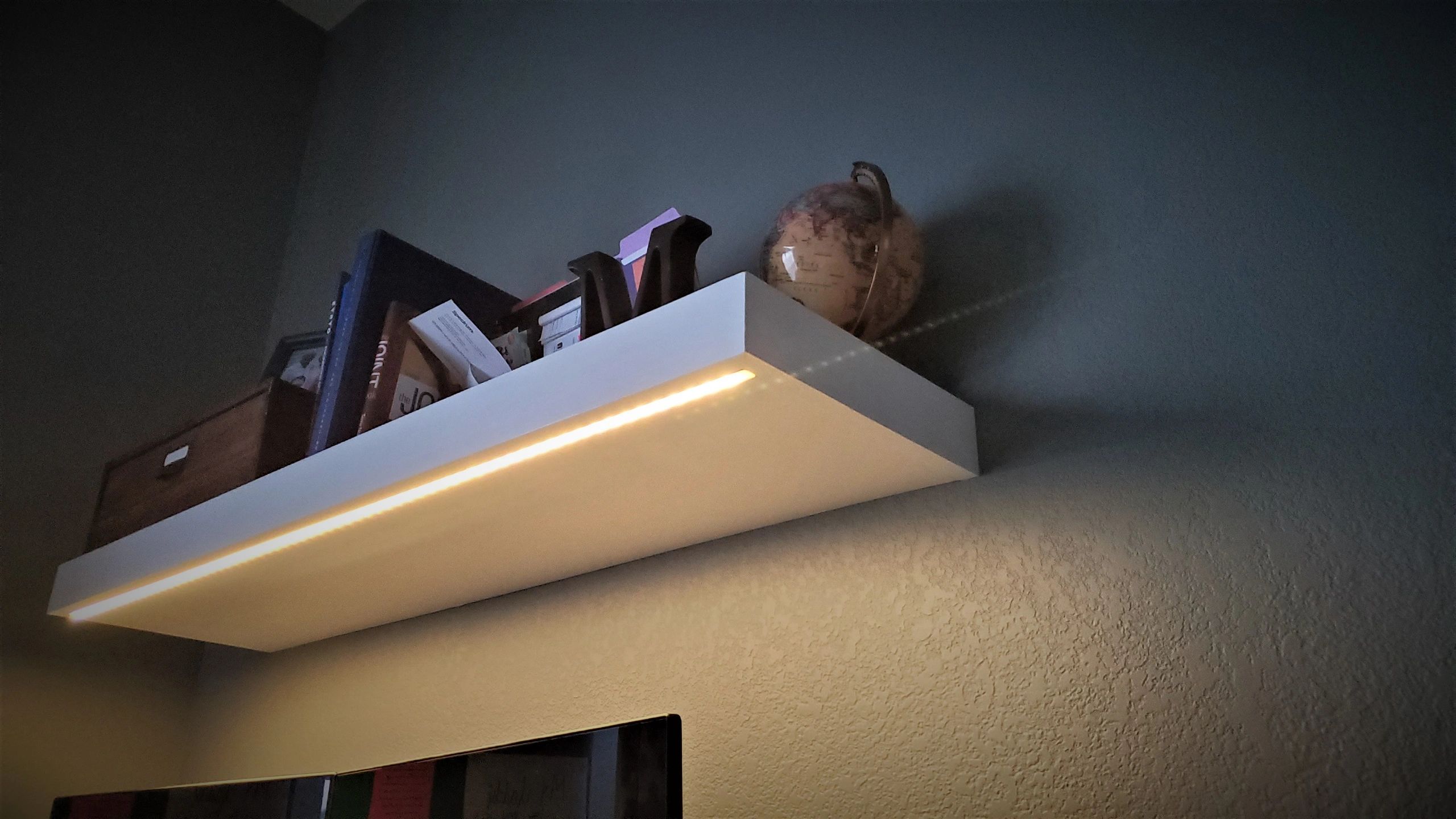 Hidden LED Floating Shelf