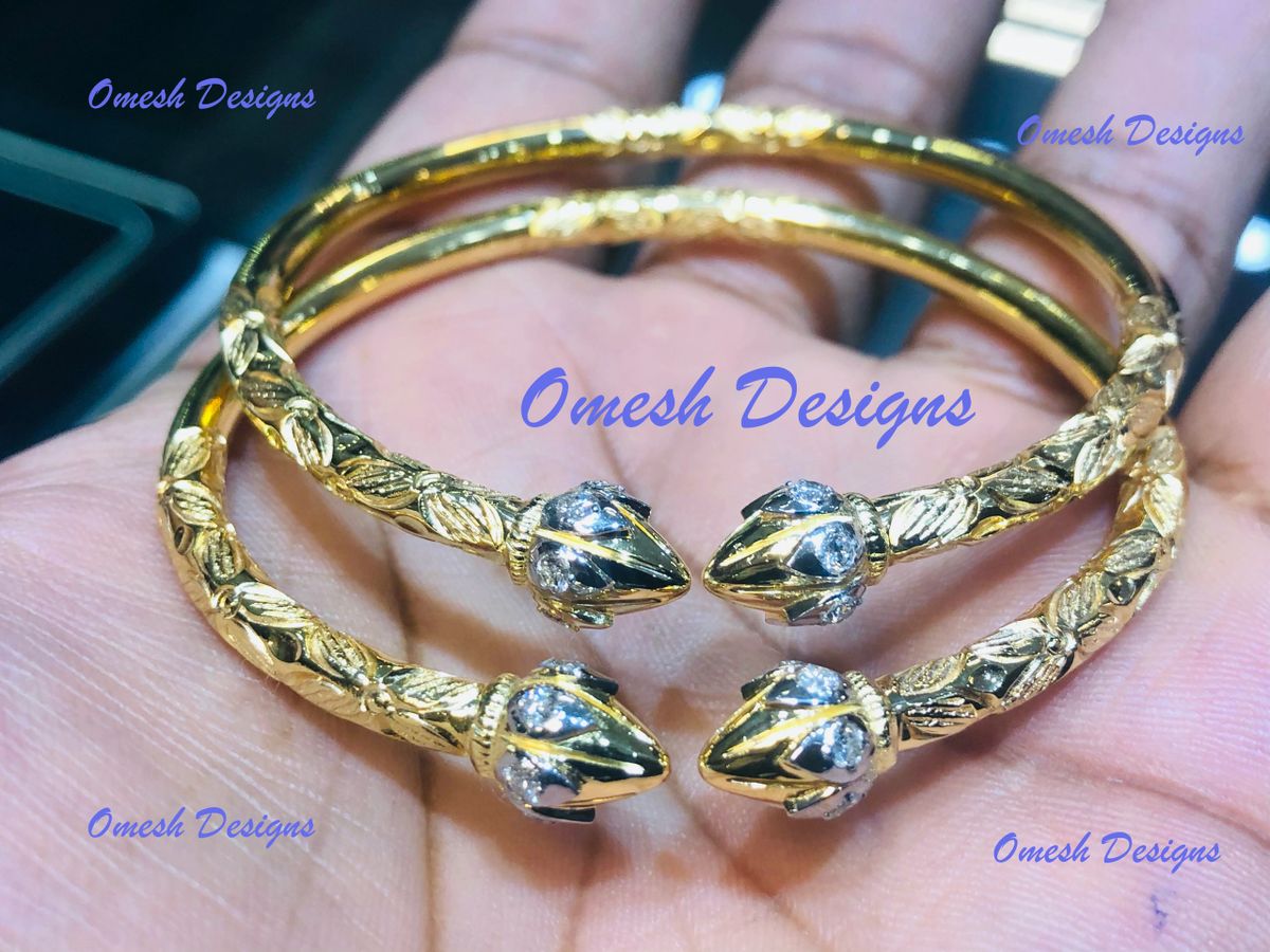 The Diamond Lotus Flower Bangle