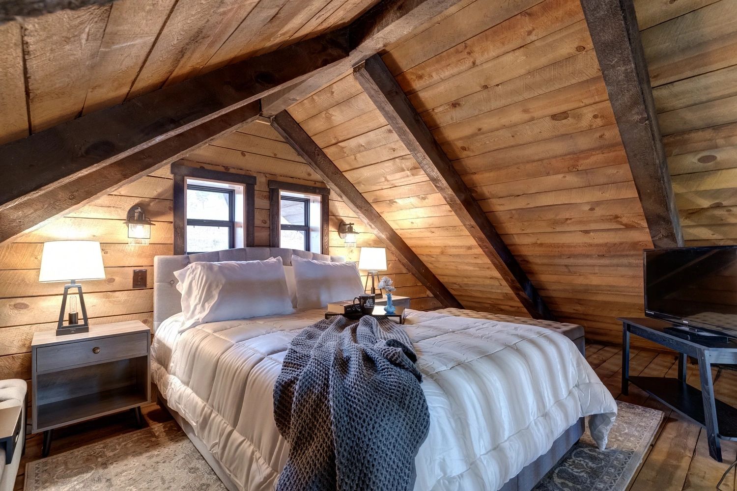 Unique Vacation Rental - Black Hills Tiny Resort