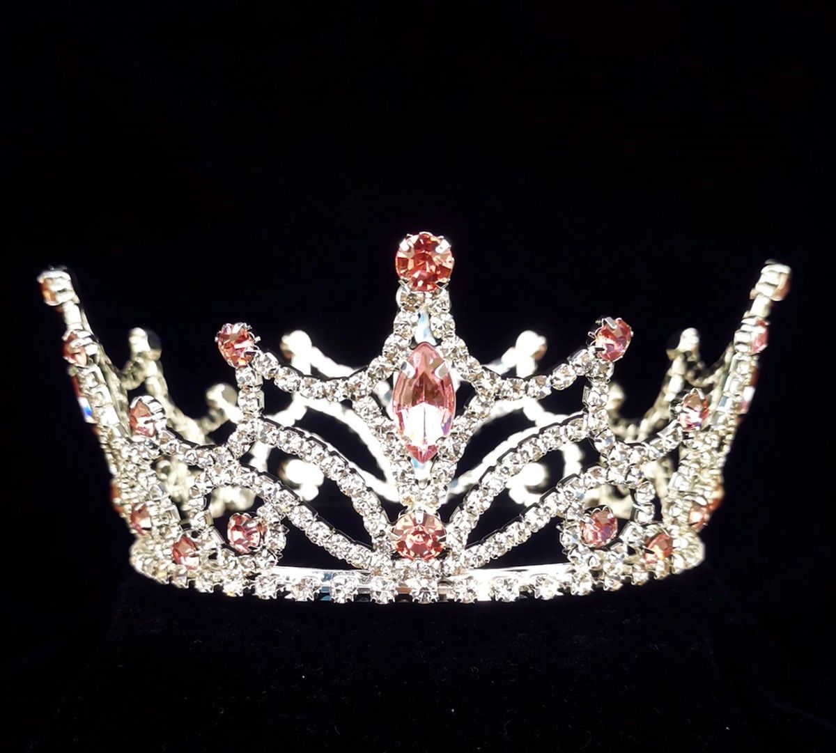 Billy Jean Pink Round Crown