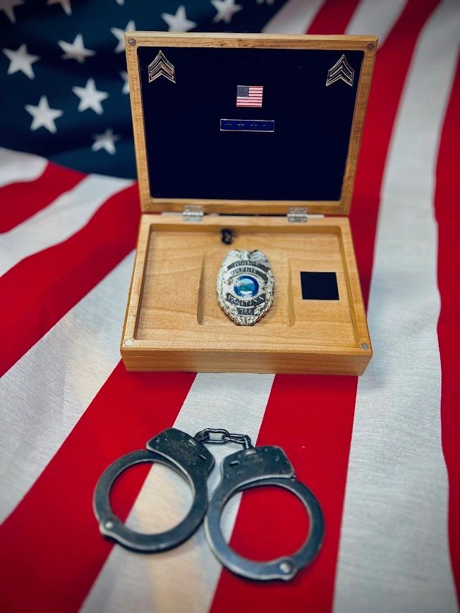 Law Enforcement/First Responder Honor Box with Legacy Page
