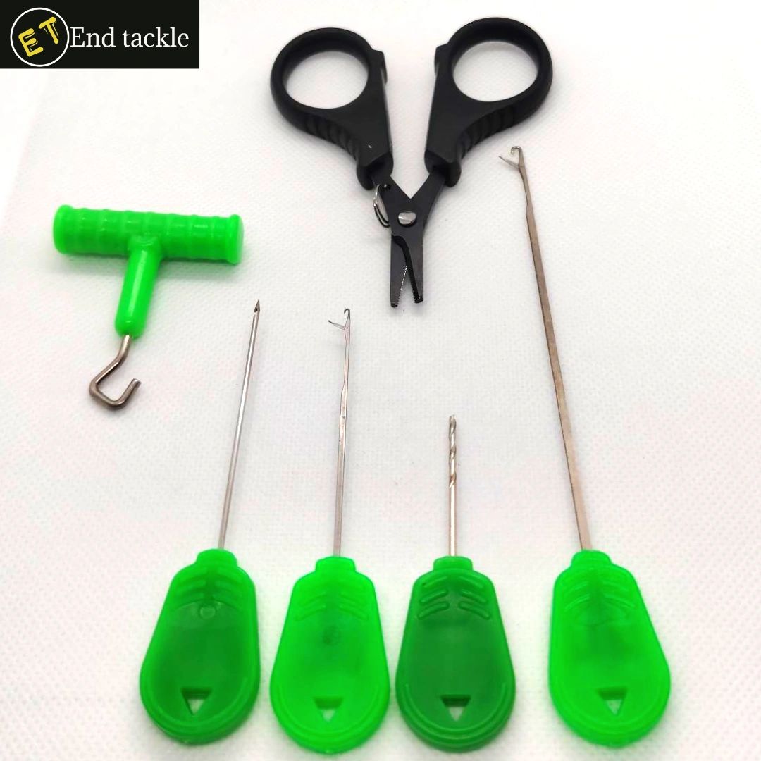 Baiting tools set