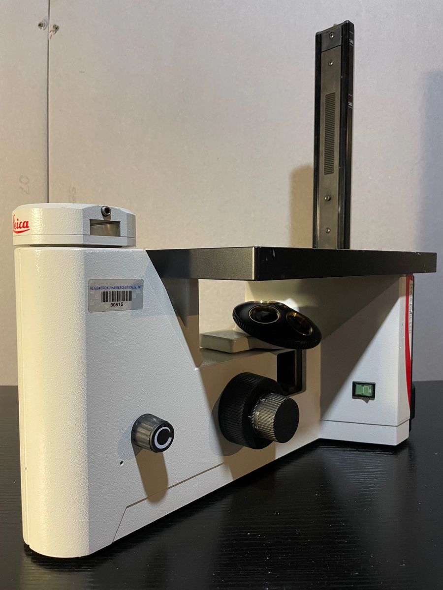 Leica microscope base