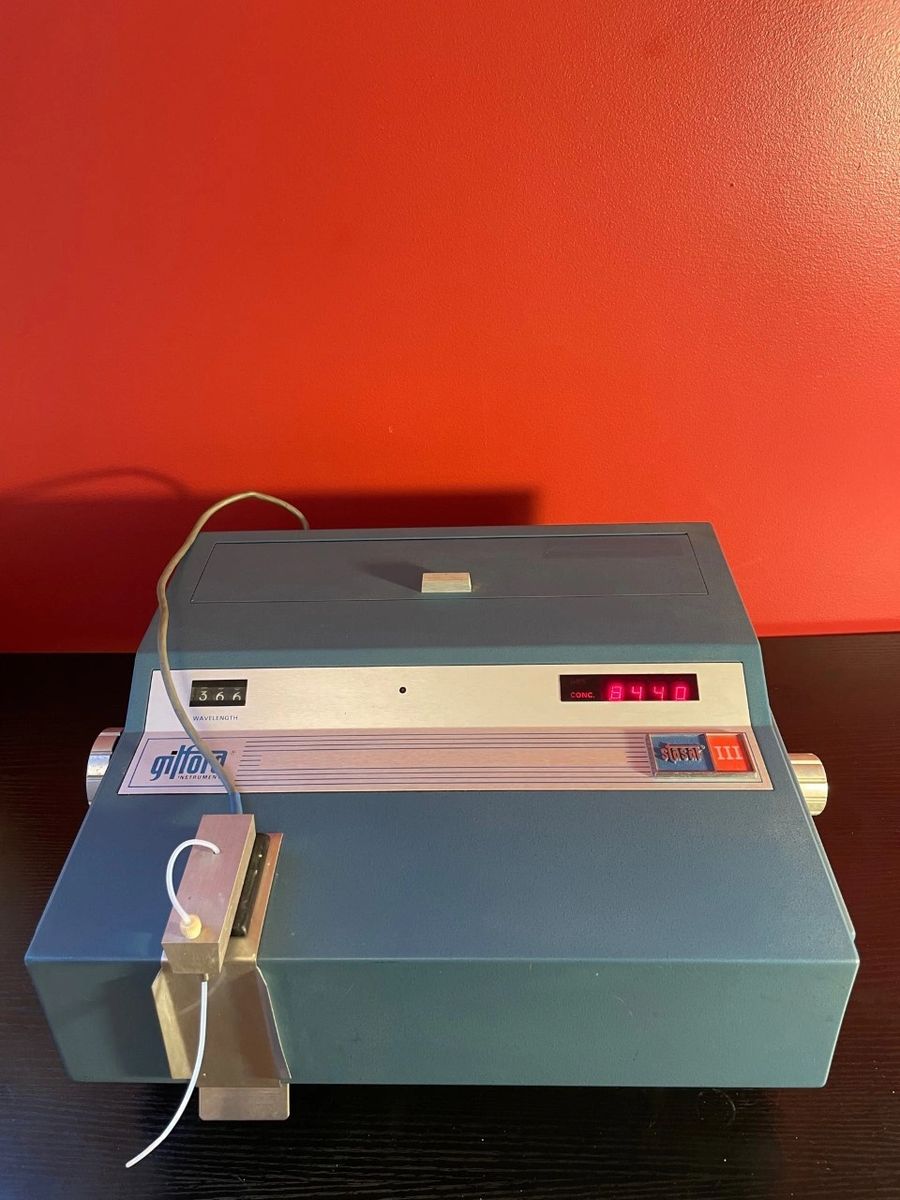 Gilford Stasar II Spectrophotometer