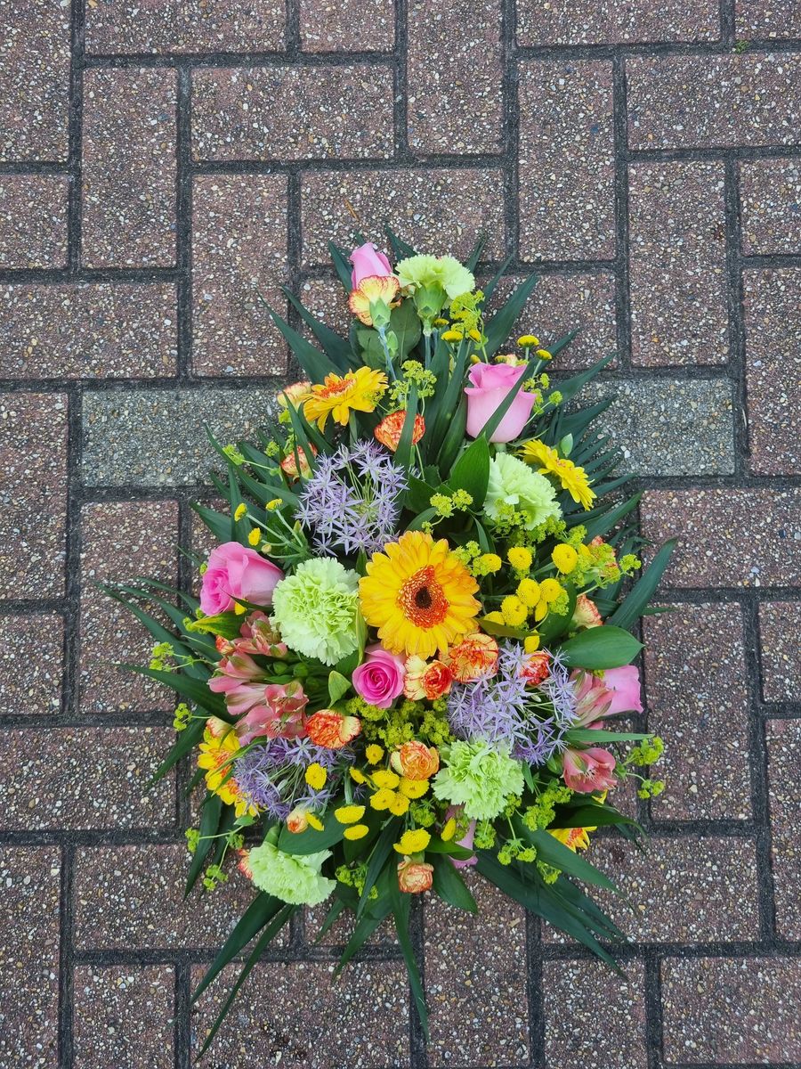 Mixed Flower Teardrop Spray