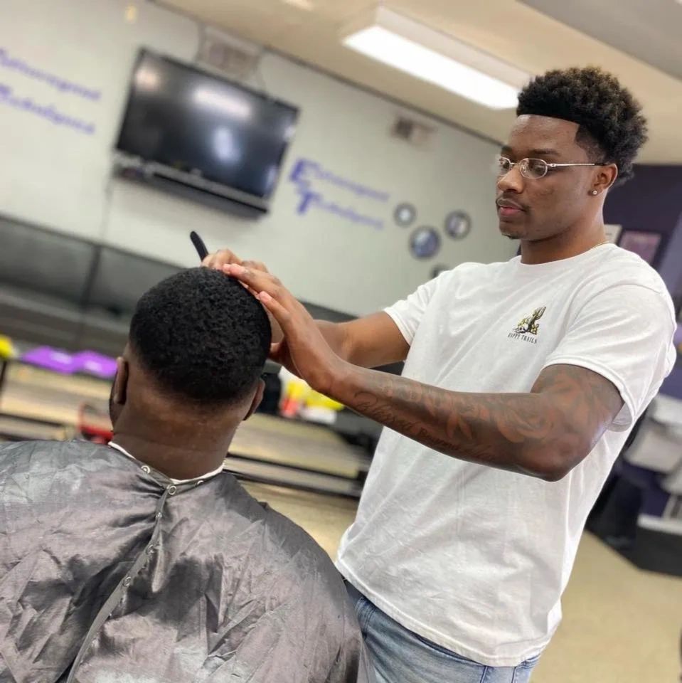 Austin Man weave "Drippycuttz"