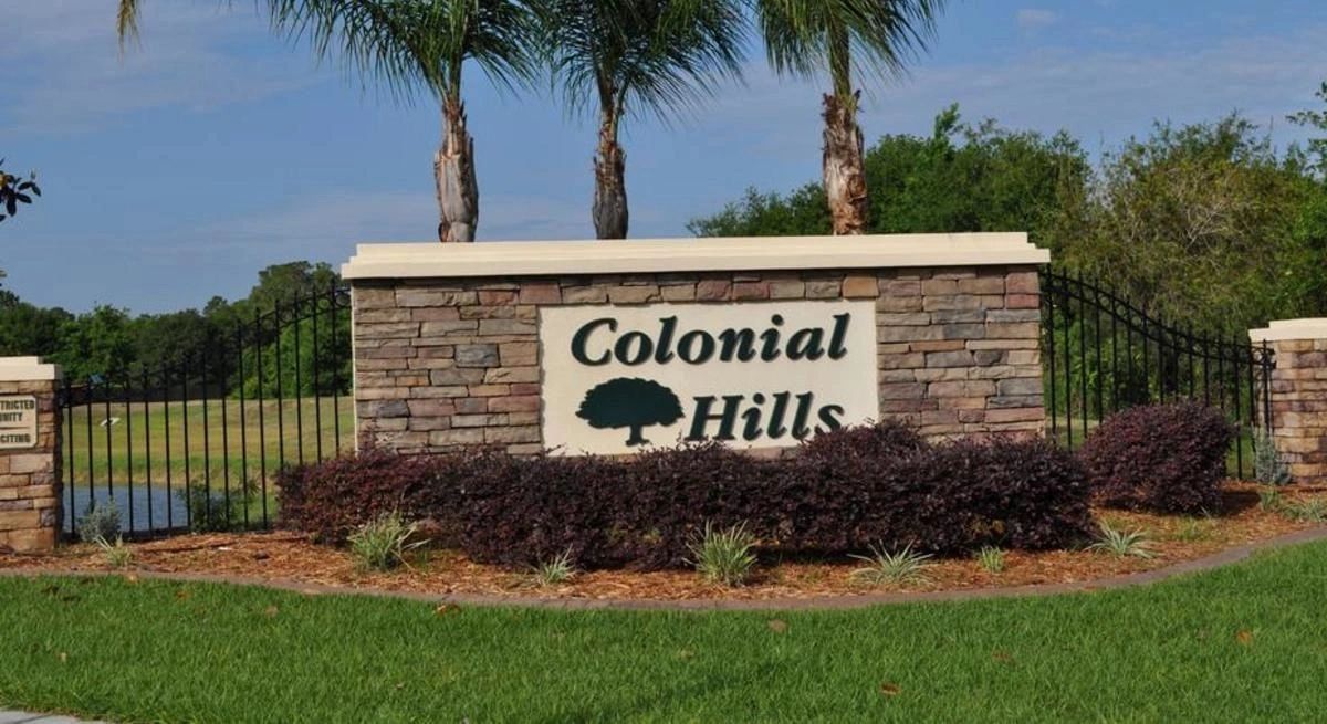 Colonial Hills Homeowners Association - Community Living