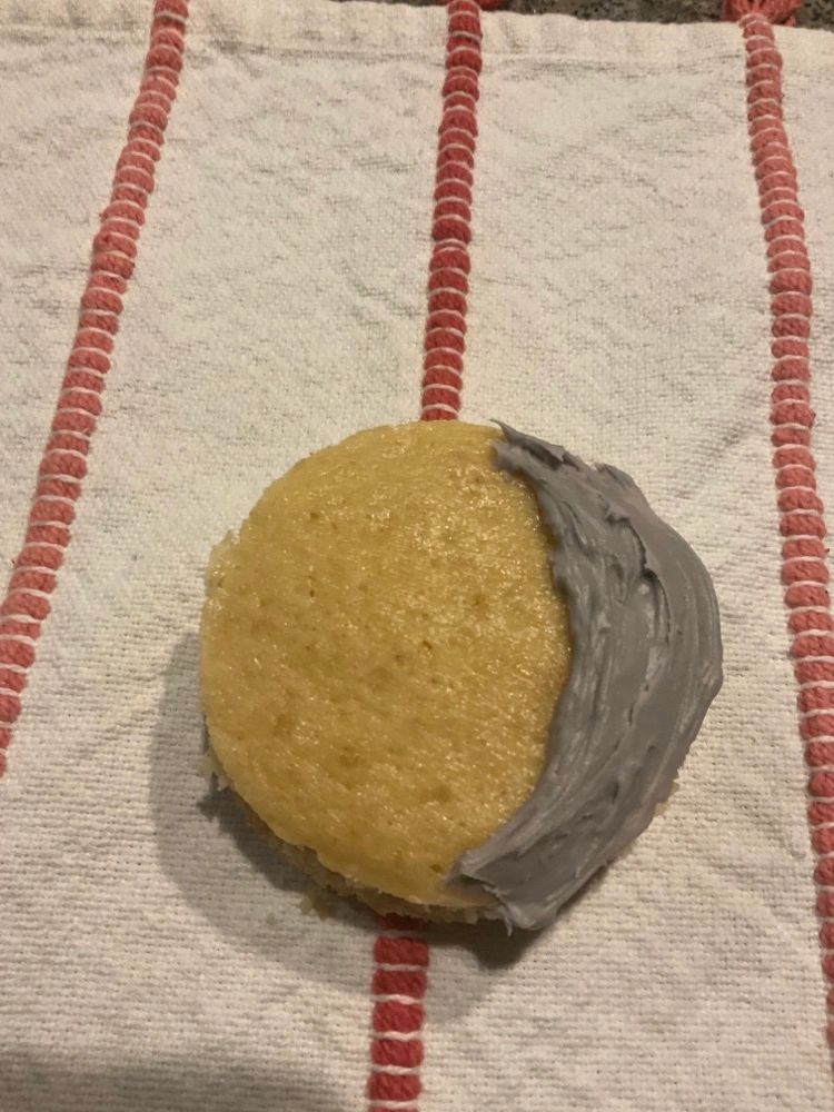 Mini Moon Phase Cakes