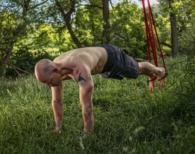 A Simple Highly Effective Suspension Abdominal Micro Workout