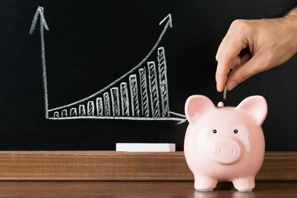 Money Right Now: Nail the Next 12 Months