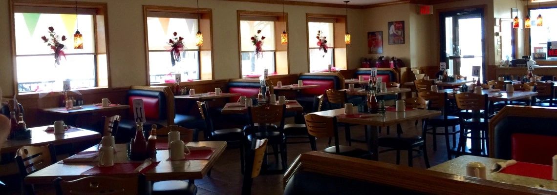 Breakfast, Lunch - MOMS DINER - Sterling, Illinois