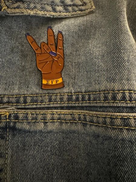 Sigma Gamma Rho Hand Sign Lapel Pin