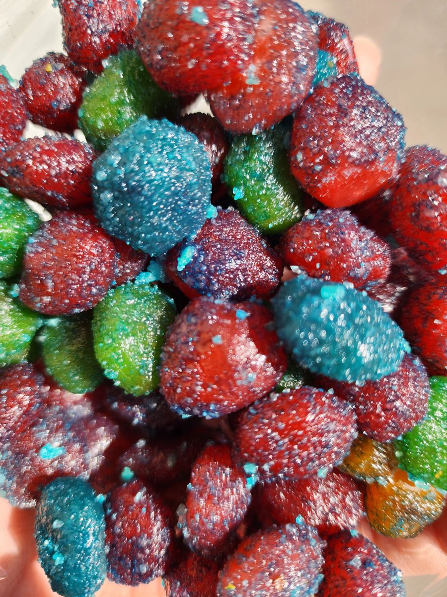 Sour Blue Razz Gushers