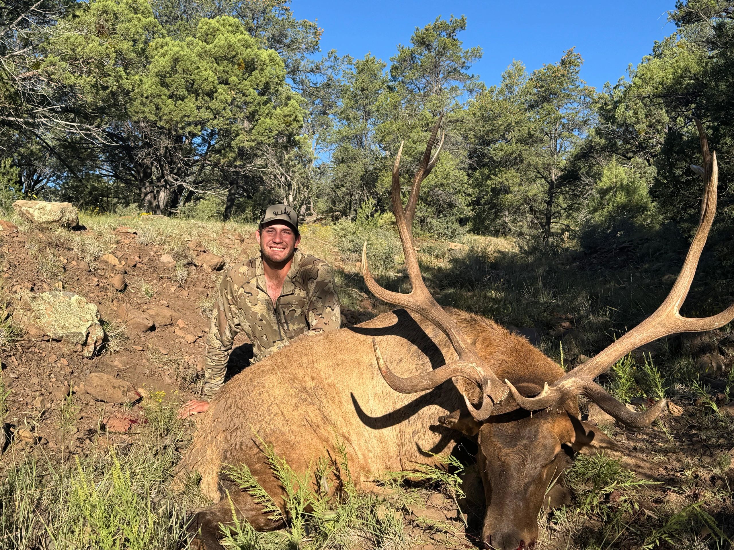 Old School Outfitters - Hunting Guide, Arizona Mule Deer Hunts
