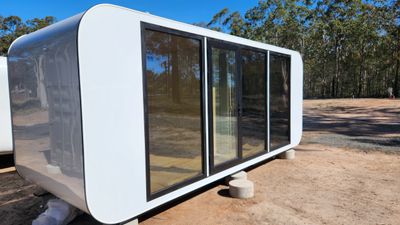 20FT - 6M X 2.3M Pods