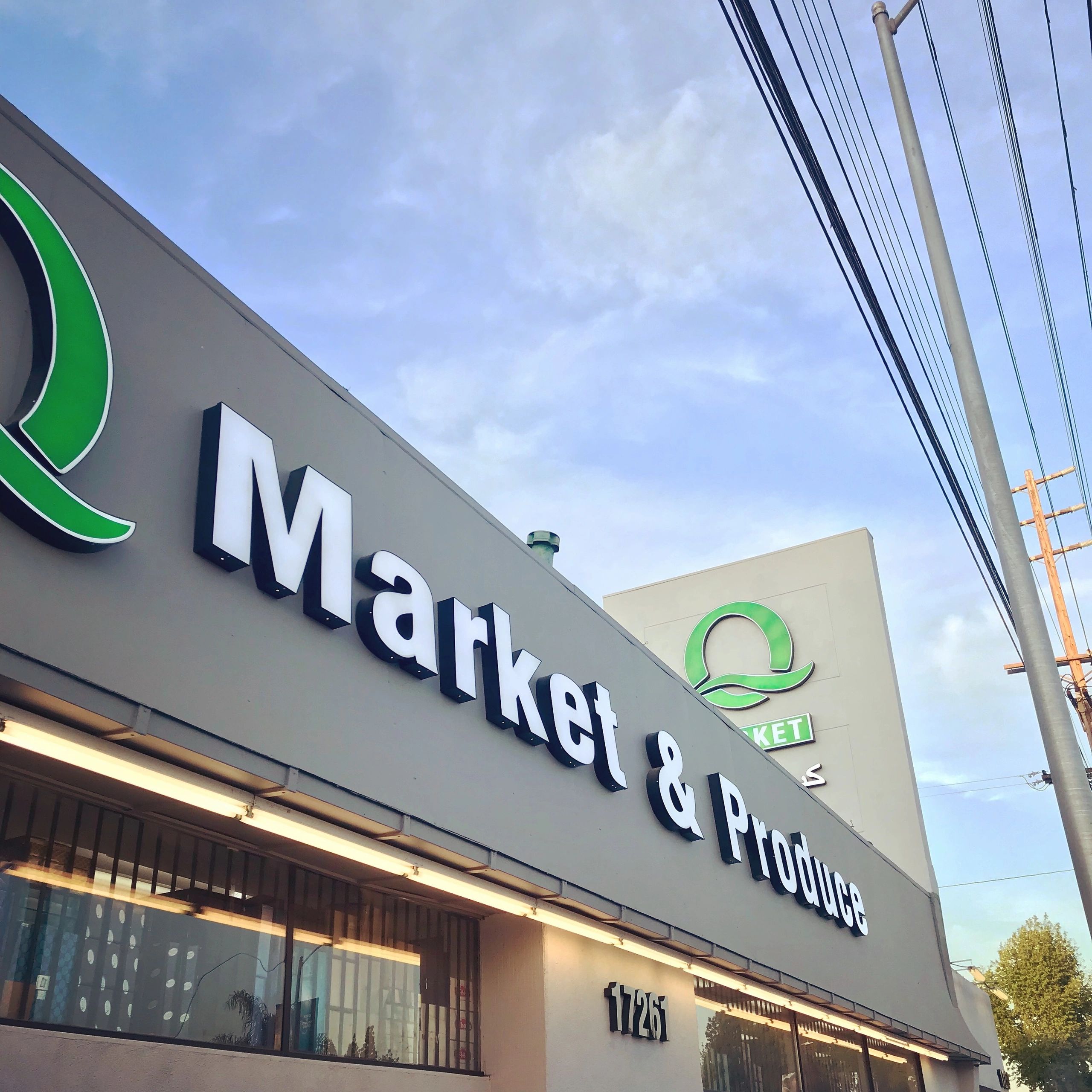 Q Market & Produce