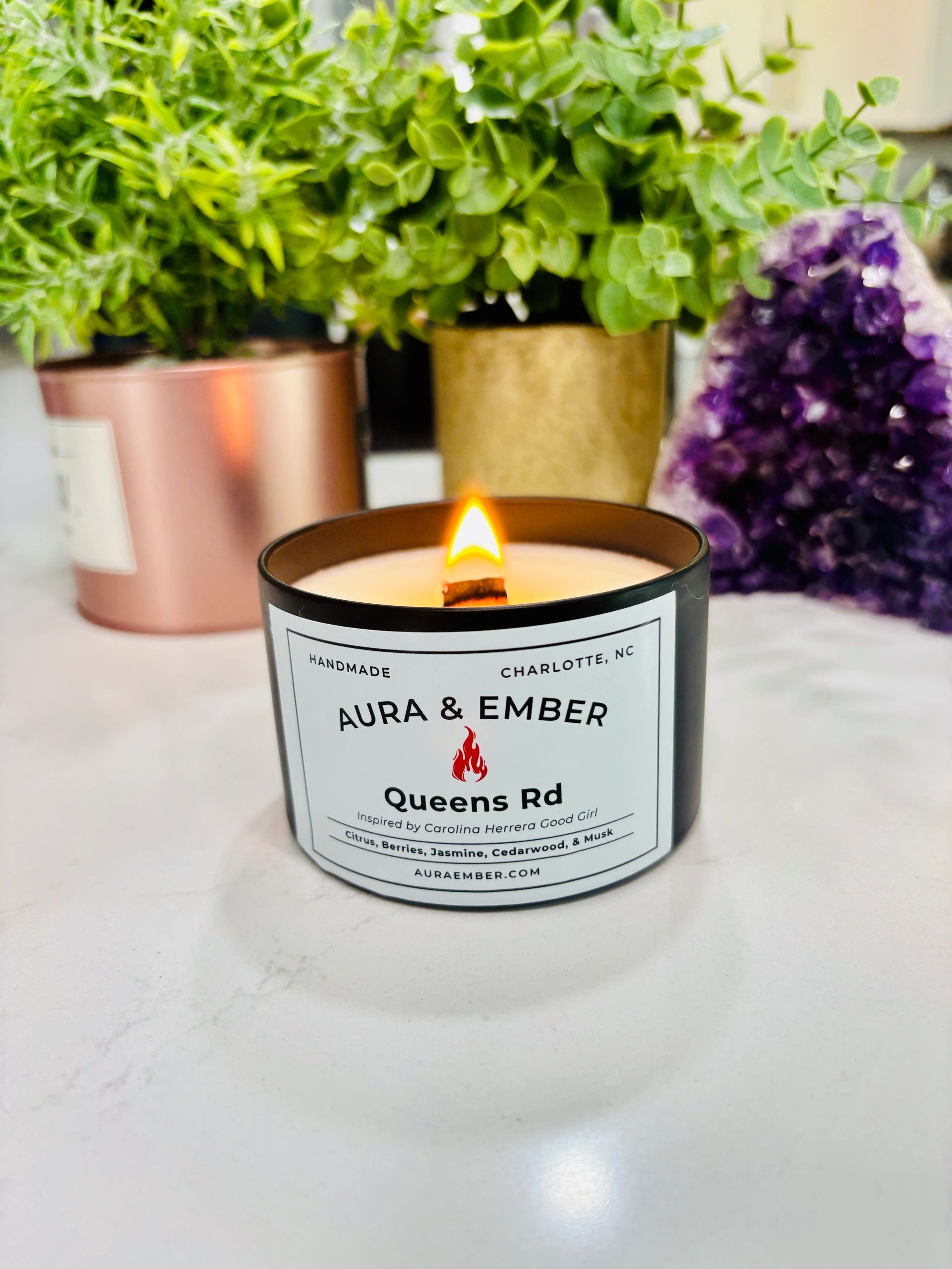 Handmade Soy Candles for a Luxury Experience