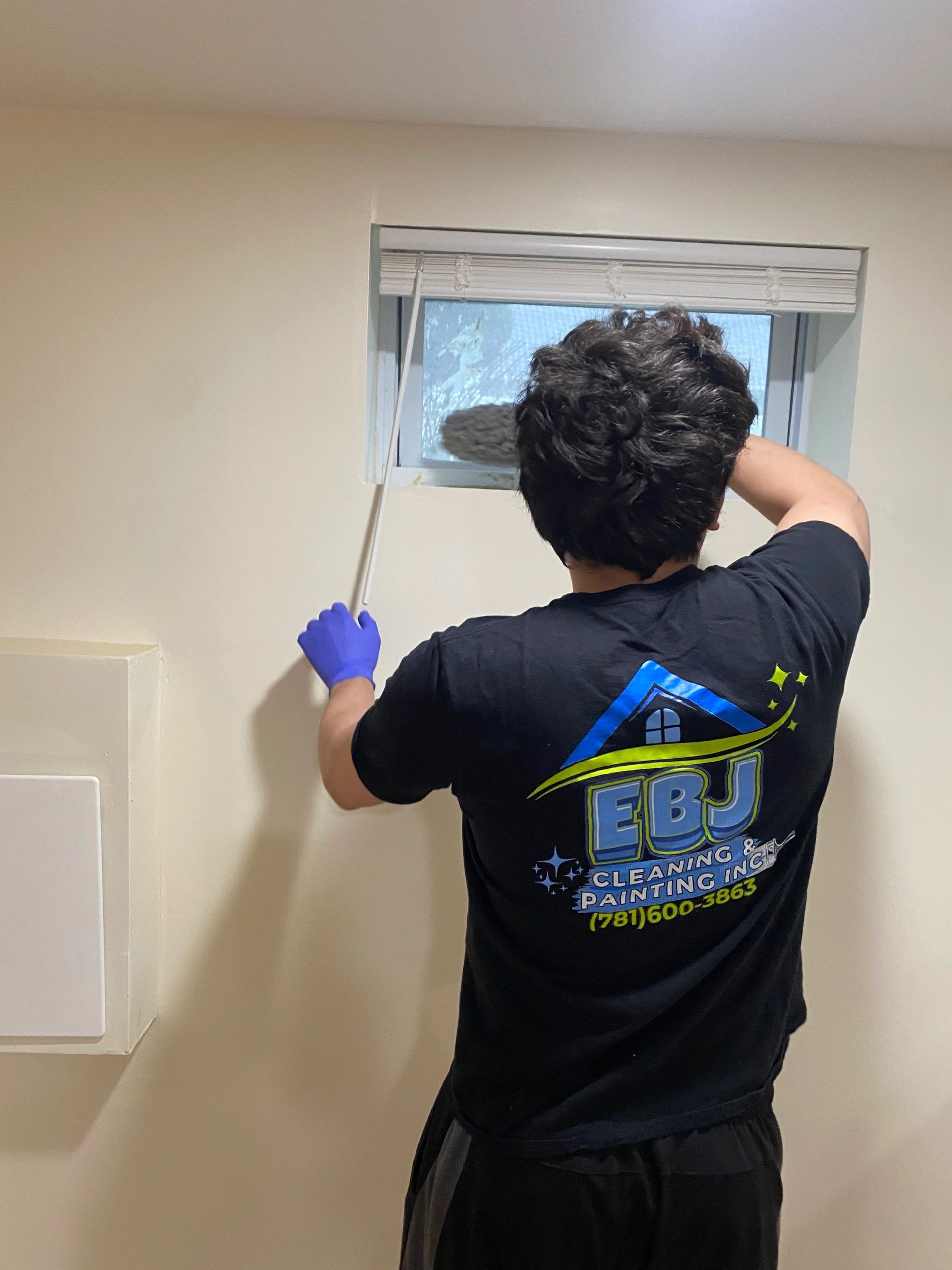 Expert Cleaning Services for Homes & Offices