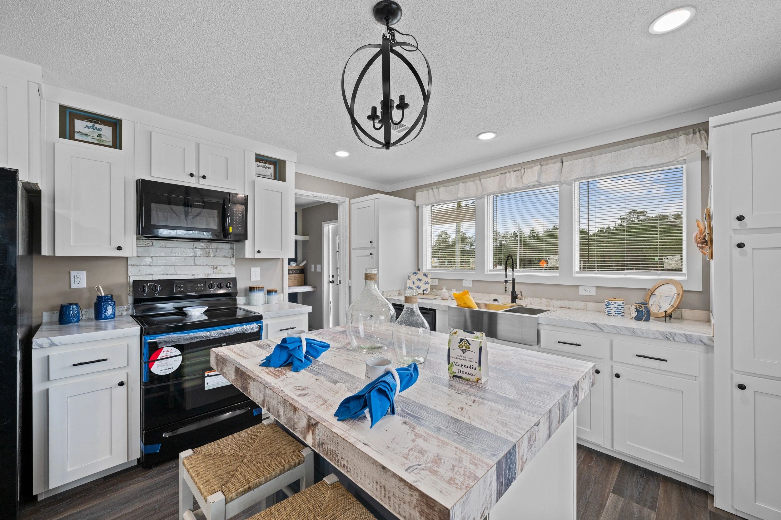 Home Life - Manufactured and Mobile Homes, Modular Home, Mobile Home