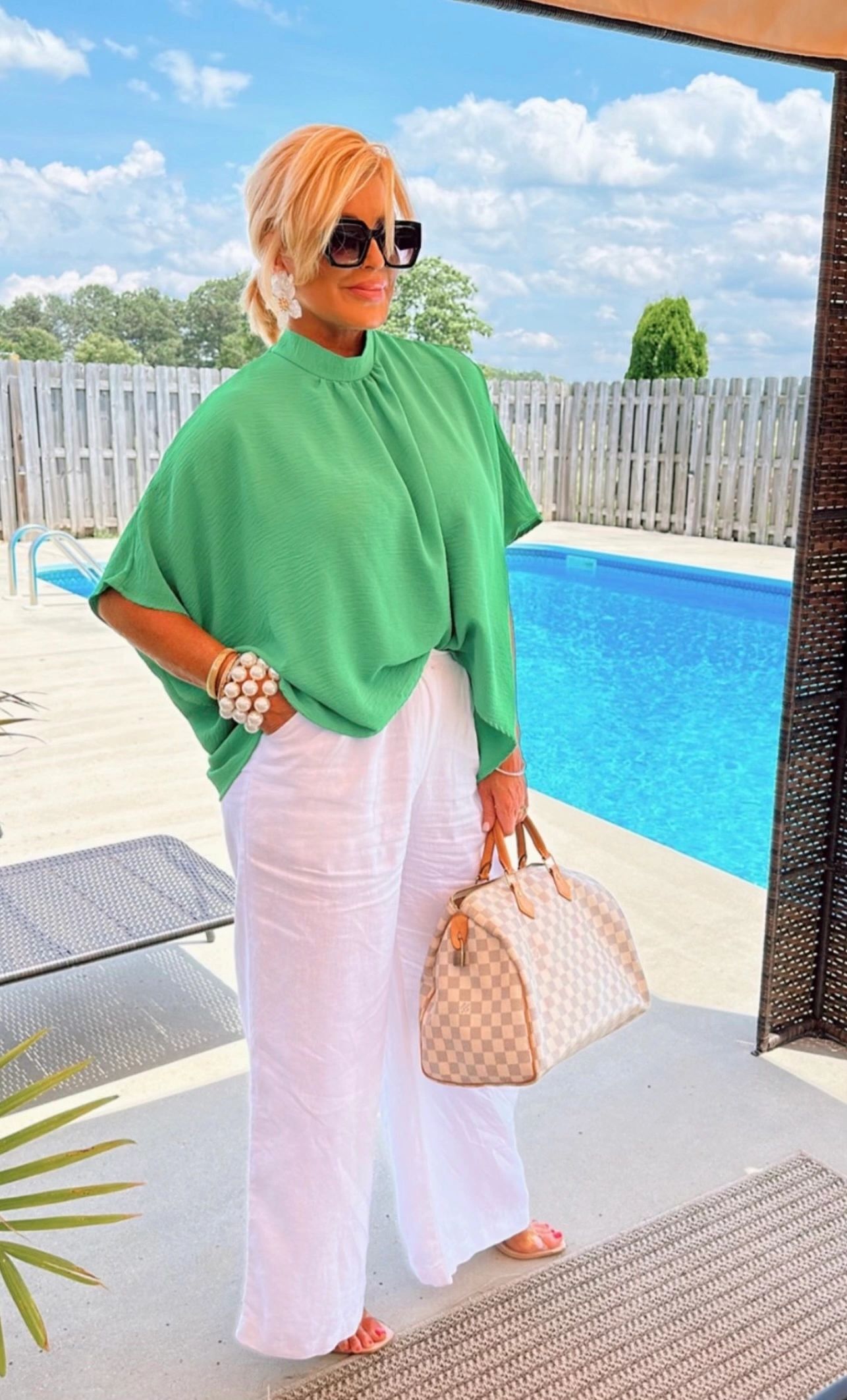 Fashion Knows No Age: Join me-Fashion Clothes for ALL Women