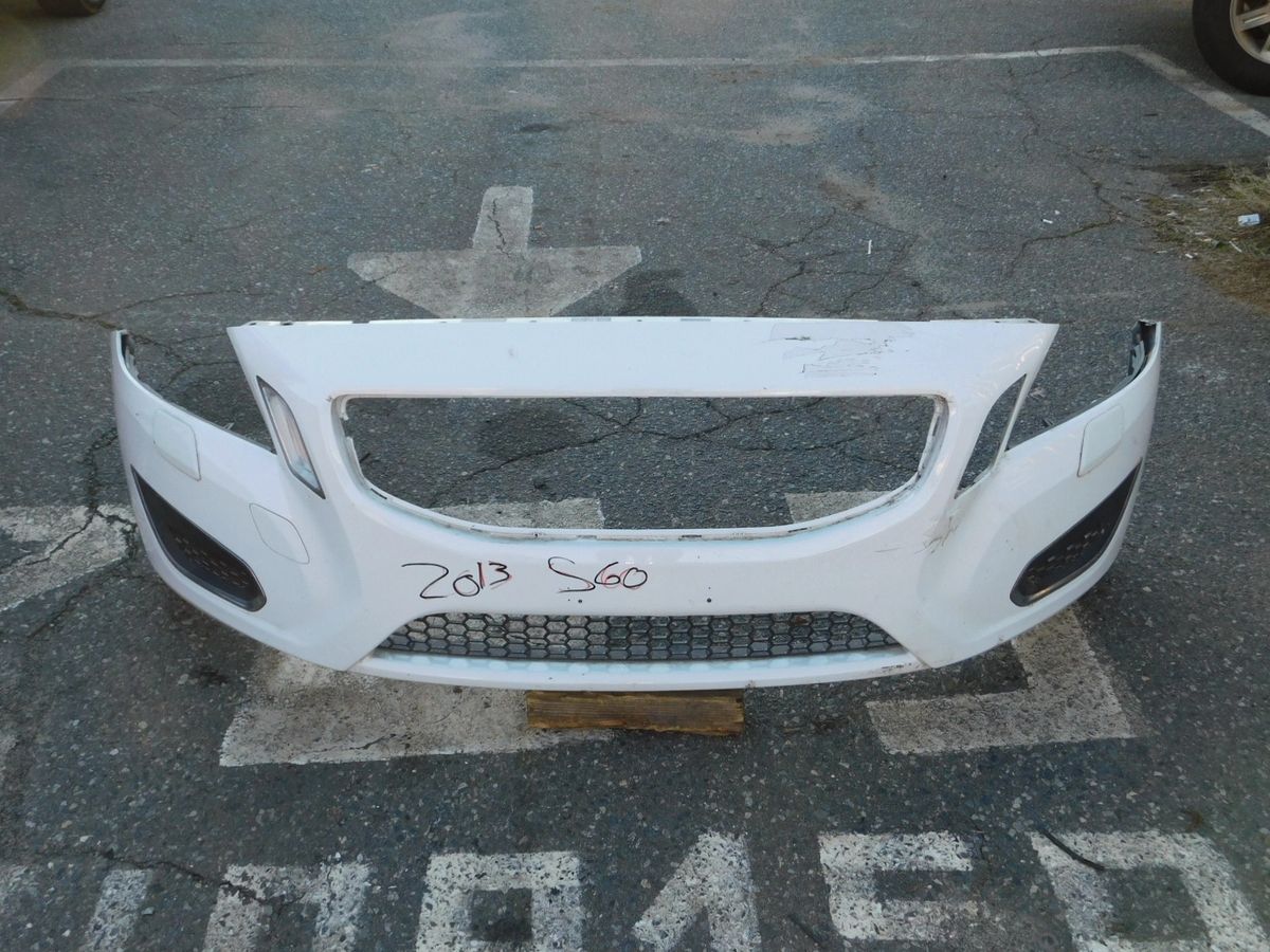 2011-2013 VOLVO 60 S60 Front Bumper Cover 11 12 13