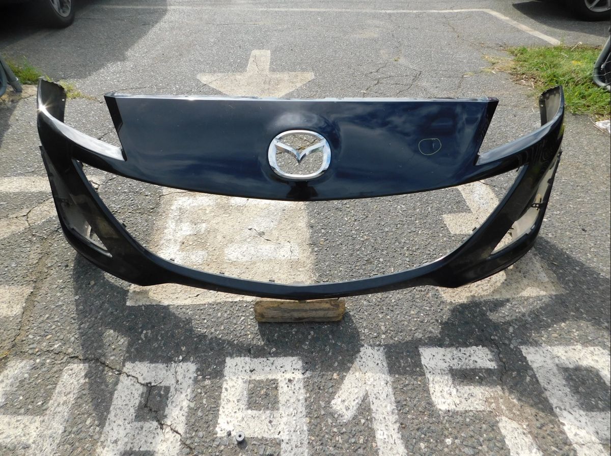 10 11 12 13 MAZDA 3 FRONT BUMPER COVER OEM
