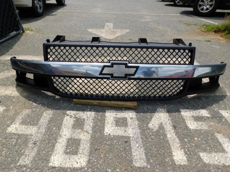 2003-2017 CHEVROLET EXPRESS/SAVANA FRONT GRILLE CHROME BLACK